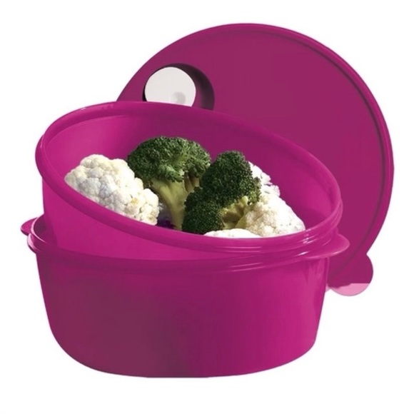 Tupperware | Kitchen | Tupperware Jumbo Crystalwave Container With ...